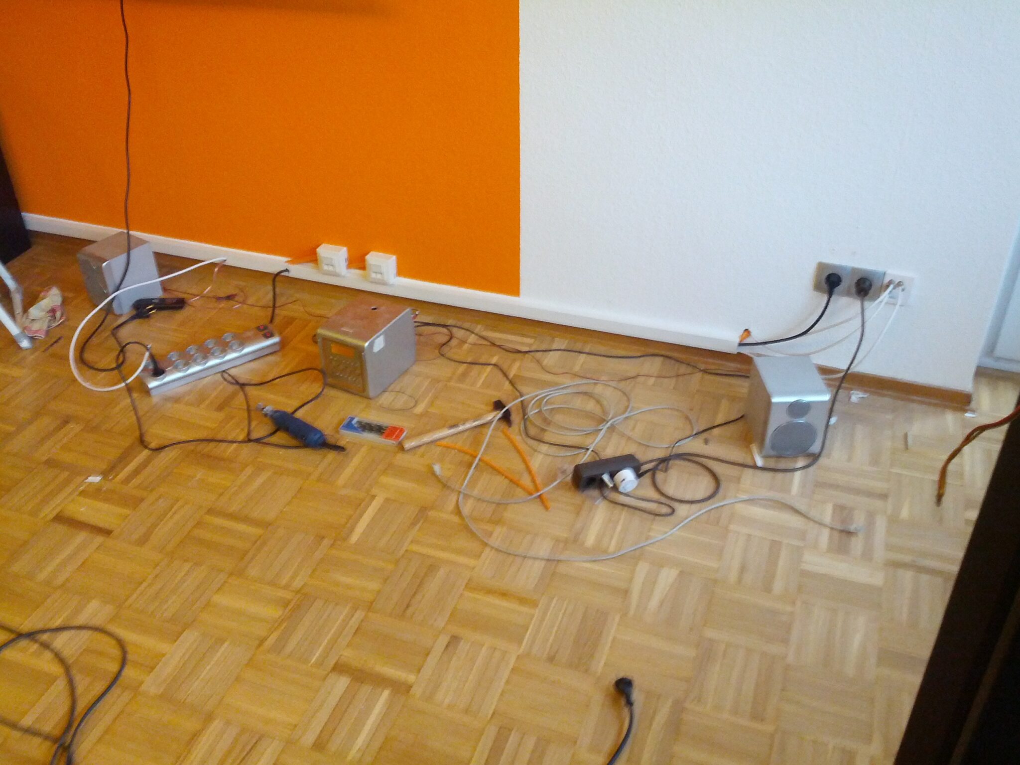 Strukturierte Verkabelung in unserer neuen Wohnung